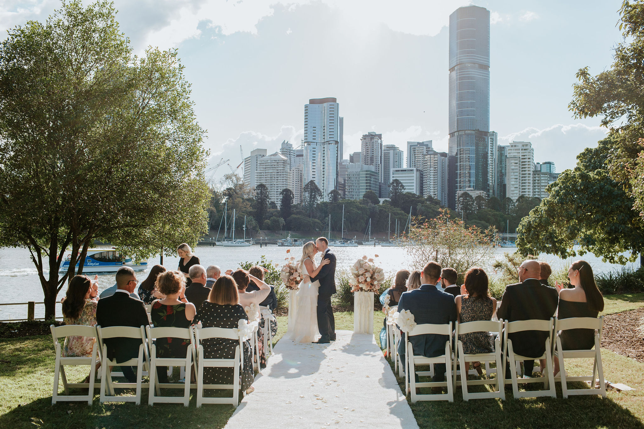 Micro Wedding // Jenolan + Jarron // Kangaroo Point + Rico Dining ...