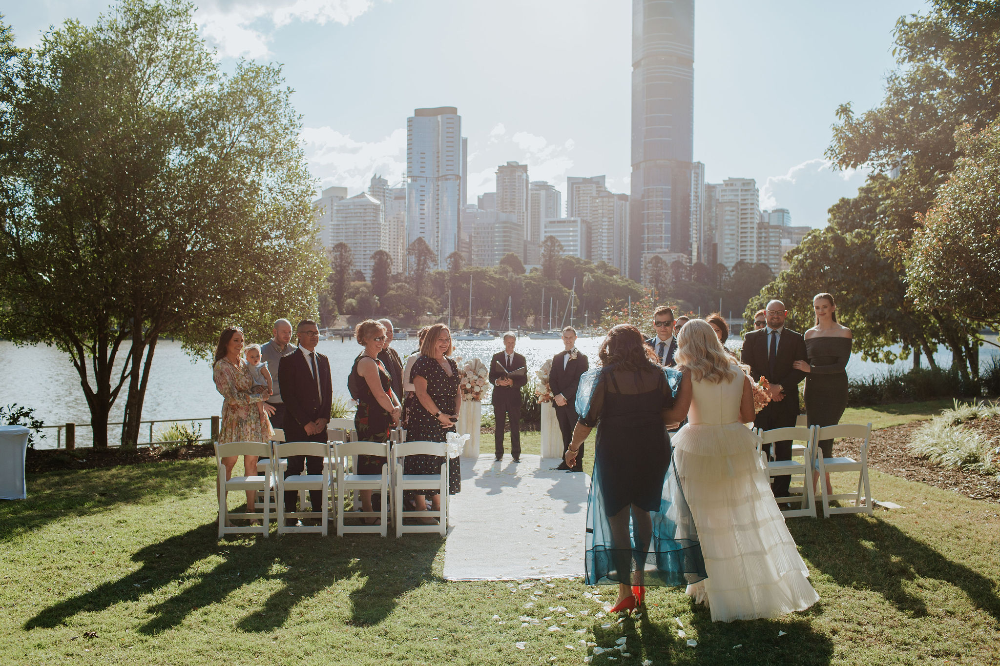 Micro Wedding // Jenolan + Jarron // Kangaroo Point + Rico Dining ...